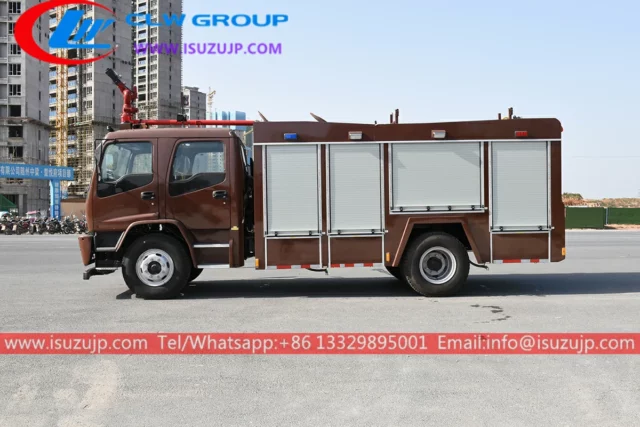 4X4 ISUZU FTR 6m3 water tank fire truck