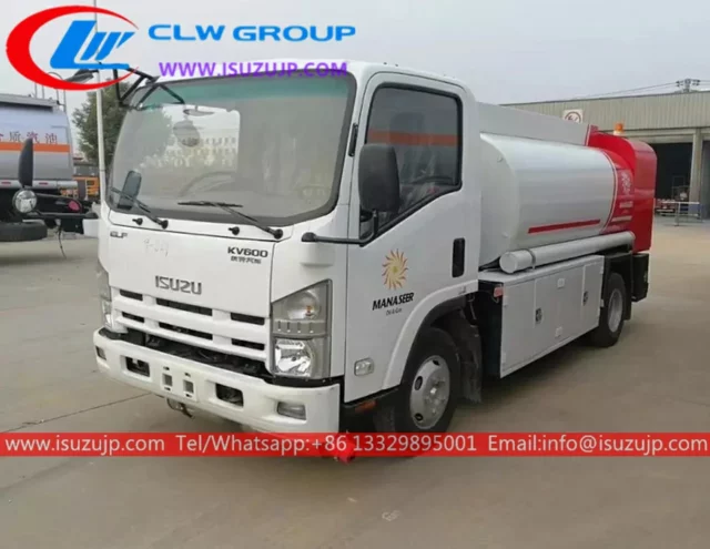 ISUZU KV600 small fuel tanker truck for sale