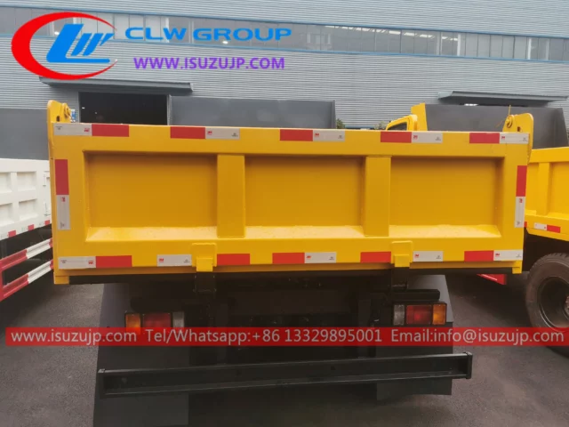 ISUZU NPR 7 cbm forward dump truck Peru